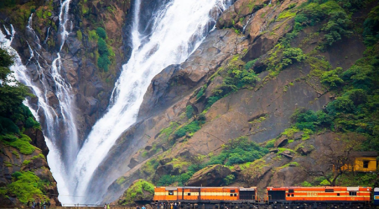 10 Best Waterfalls in India to Visit During Monsoon | Travel Guide